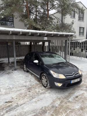 Melns Citroen C4 2010 Viļņa, ar dzinēja tilpumu 1.56 L un nobraukumu 166 tūkst. km par 1999 €, foto 3 vietnē AUTOMOTO.COM.LV