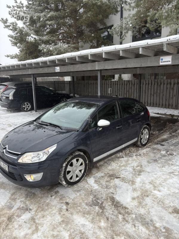 Black Citroen C4 2010 in Vilnius, with an engine capacity of 1.60 L and mileage of 166 thousand km for 1999 €, photo 2 on AUTOMOTO.COM.LV