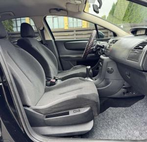 Melns Citroen C4 2010 Viļņa, ar dzinēja tilpumu 1.56 L un nobraukumu 235 tūkst. km par 1950 €, foto 14 vietnē AUTOMOTO.COM.LV