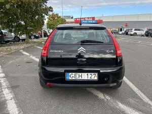 Melns Citroen C4 2010 Viļņa, ar dzinēja tilpumu 1.60 L un nobraukumu 166 tūkst. km par 900 €, foto 5 vietnē AUTOMOTO.COM.LV
