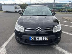 Melns Citroen C4 2010 Viļņa, ar dzinēja tilpumu 1.60 L un nobraukumu 166 tūkst. km par 900 €, foto 9 vietnē AUTOMOTO.COM.LV