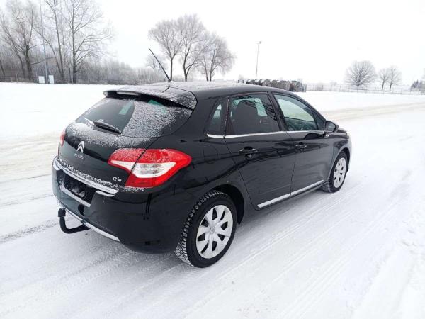 Melns Citroen C4 2011 Marijampole, ar dzinēja tilpumu 1.56 L un nobraukumu 181 tūkst. km par 4500 €, foto 2 vietnē AUTOMOTO.COM.LV