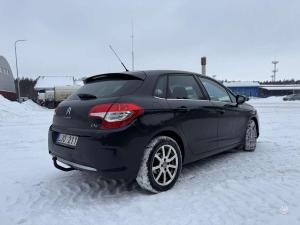 Melns Citroen C4 2011 Viļņa, ar dzinēja tilpumu 1.56 L un nobraukumu 325 tūkst. km par 3450 €, foto 3 vietnē AUTOMOTO.COM.LV