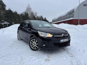 Melns Citroen C4 2011 Viļņa, ar dzinēja tilpumu 1.56 L un nobraukumu 325 tūkst. km par 3450 €, foto 5 vietnē AUTOMOTO.COM.LV