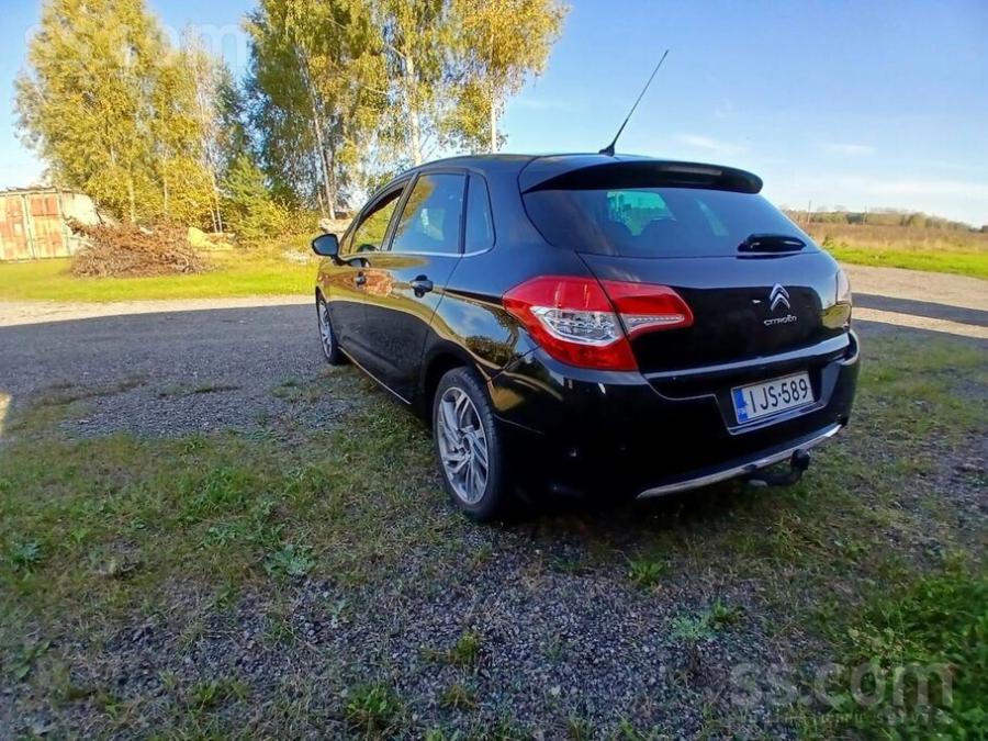 Черный Ситроен С4 2011 в Екабпилс, объемом двигателя 1.60 л и пробегом 150 тыс. км за 3200 €, фото 6 на AUTOMOTO.COM.LV