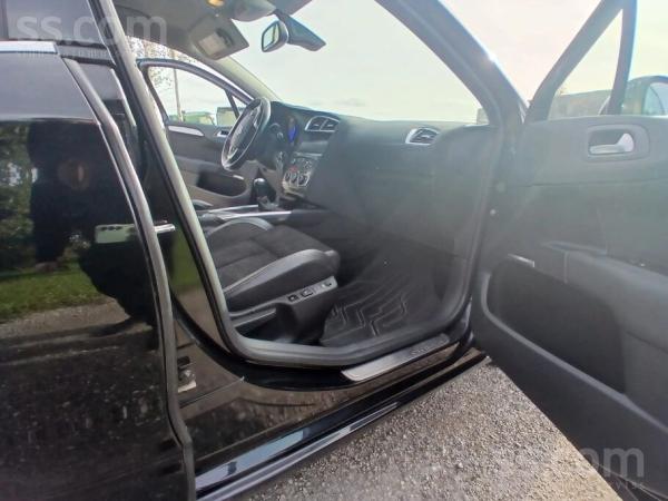 Melns Citroen C4 2011 Jēkabpils, ar dzinēja tilpumu 1.60 L un nobraukumu 150 tūkst. km par 3200 €, foto 9 vietnē AUTOMOTO.COM.LV