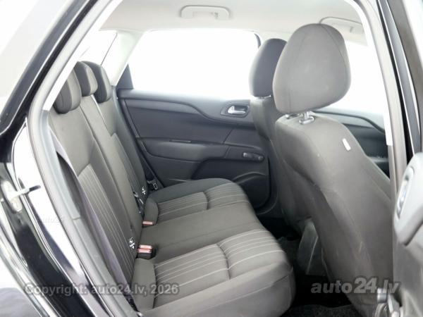 Melns Citroen C4 2012 Tallina, ar dzinēja tilpumu 1.40 L un nobraukumu 244 tūkst. km par 2199 €, foto 7 vietnē AUTOMOTO.COM.LV