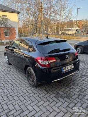 Black Citroen C4 2012 in Kaunas, with an engine capacity of 1.60 L and mileage of 130 thousand km for 3500 €, photo 3 on AUTOMOTO.COM.LV