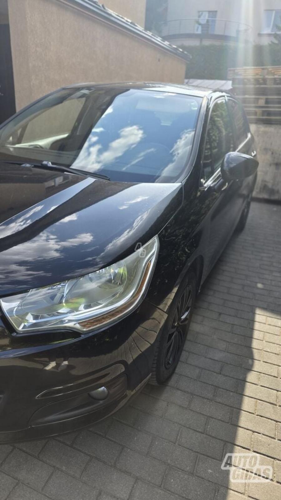 Melns Citroen C4 2012 Kauņa, ar dzinēja tilpumu 1.60 L un nobraukumu 249 tūkst. km par 3400 €, foto 6 vietnē AUTOMOTO.COM.LV