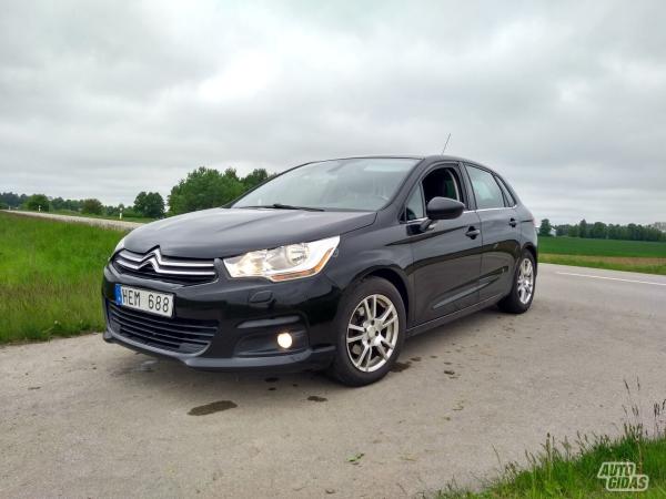 Black Citroen C4 2012 in Vilkaviskis, with an engine capacity of 1.60 L and mileage of 240 thousand km for 1950 €, photo 1 on AUTOMOTO.COM.LV