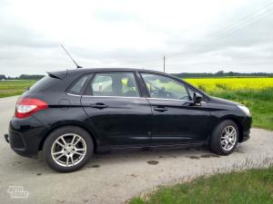 Melns Citroen C4 2012 Vilkaviškis, ar dzinēja tilpumu 1.60 L un nobraukumu 240 tūkst. km par 2850 €, foto 8 vietnē AUTOMOTO.COM.LV