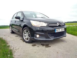 Melns Citroen C4 2012 Vilkaviškis, ar dzinēja tilpumu 1.60 L un nobraukumu 240 tūkst. km par 2850 €, foto 10 vietnē AUTOMOTO.COM.LV