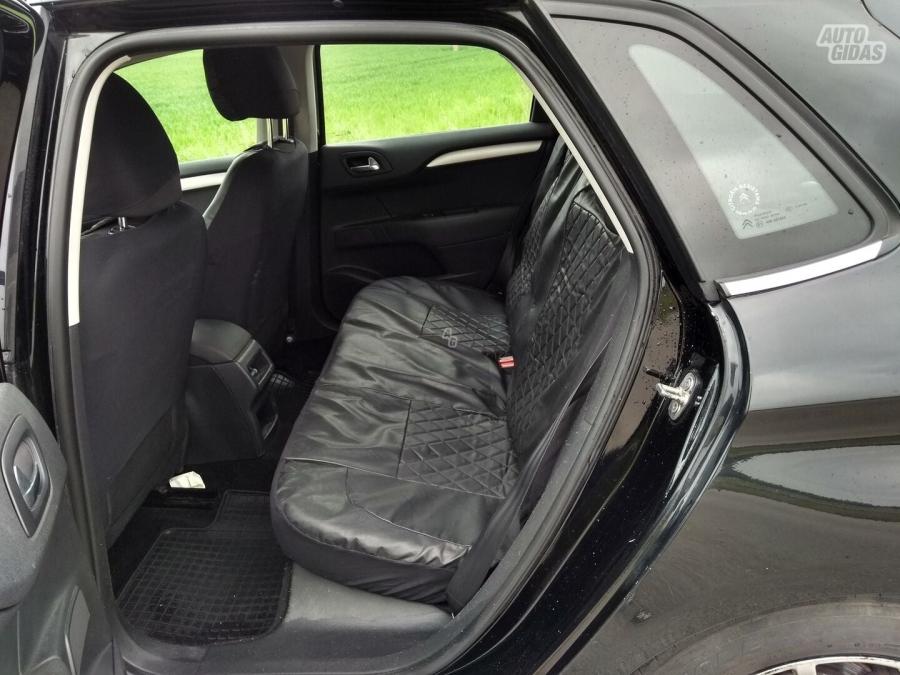 Melns Citroen C4 2012 Vilkaviškis, ar dzinēja tilpumu 1.60 L un nobraukumu 240 tūkst. km par 2850 €, foto 19 vietnē AUTOMOTO.COM.LV