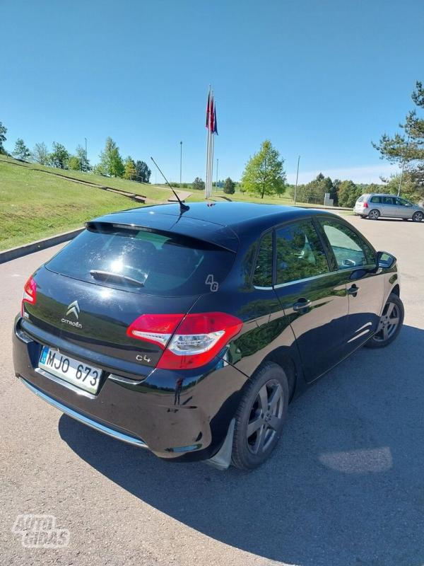 Black Citroen C4 2012 in Taurage, with an engine capacity of 1.60 L and mileage of 258 thousand km for 3500 €, photo 3 on AUTOMOTO.COM.LV