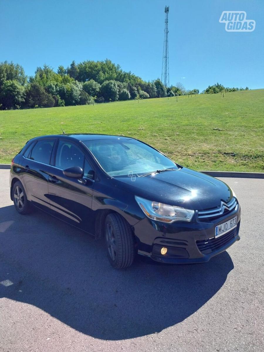 Black Citroen C4 2012 in Taurage, with an engine capacity of 1.60 L and mileage of 258 thousand km for 3500 €, photo 5 on AUTOMOTO.COM.LV