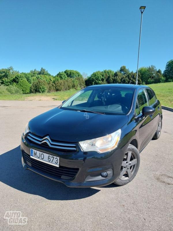 Black Citroen C4 2012 in Taurage, with an engine capacity of 1.60 L and mileage of 258 thousand km for 3500 €, photo 1 on AUTOMOTO.COM.LV