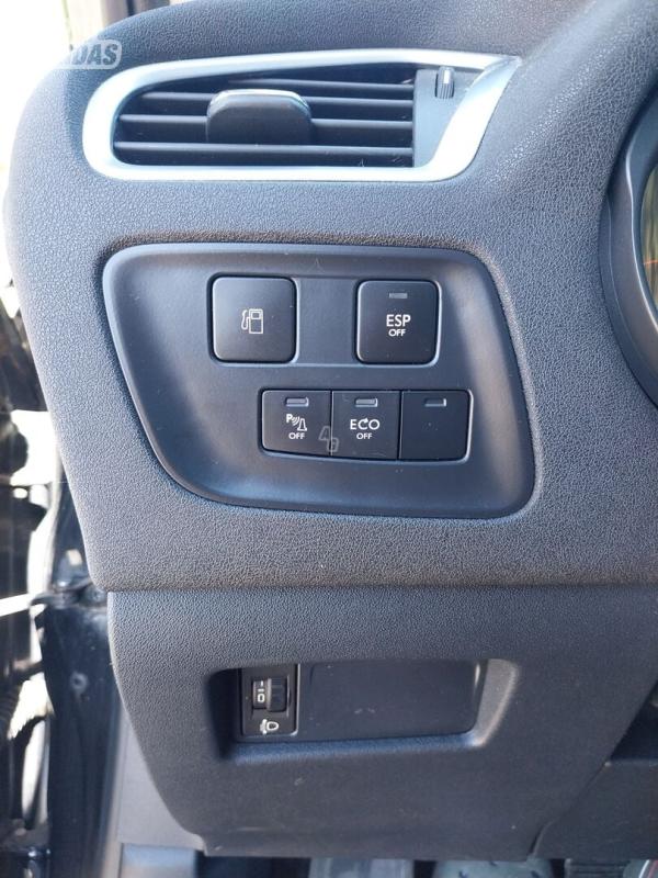 Black Citroen C4 2012 in Taurage, with an engine capacity of 1.60 L and mileage of 258 thousand km for 3500 €, photo 9 on AUTOMOTO.COM.LV