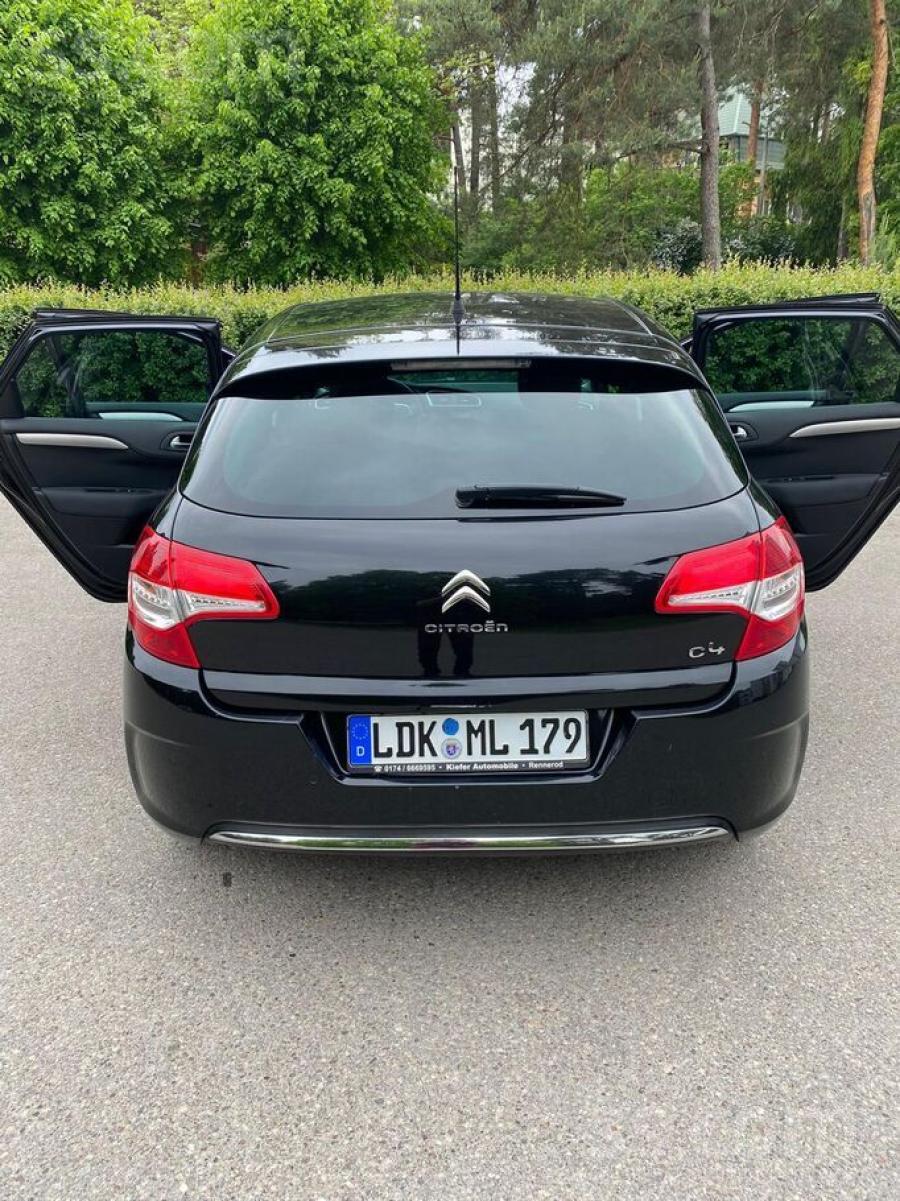 Black Citroen C4 2012 in Ogre, with an engine capacity of 1.60 L and mileage of 205 thousand km for 4000 €, photo 3 on AUTOMOTO.COM.LV