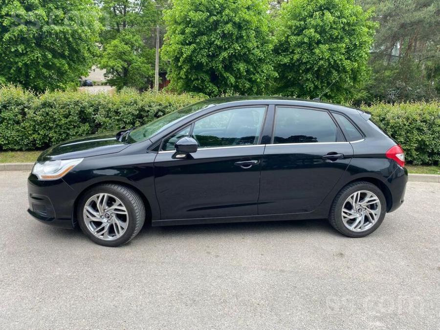 Melns Citroen C4 2012 Ogre, ar dzinēja tilpumu 1.60 L un nobraukumu 205 tūkst. km par 3600 €, foto 1 vietnē AUTOMOTO.COM.LV