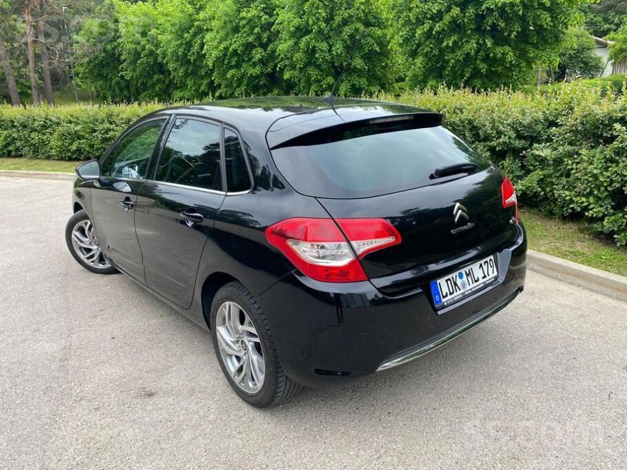 Melns Citroen C4 2012 Ogre, ar dzinēja tilpumu 1.60 L un nobraukumu 205 tūkst. km par 3600 €, foto 11 vietnē AUTOMOTO.COM.LV
