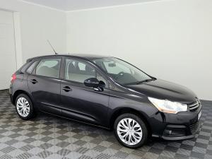 Melns Citroen C4 2012 Tallina, ar dzinēja tilpumu 1.40 L un nobraukumu 244 tūkst. km par 1699 €, foto  vietnē AUTOMOTO.COM.LV