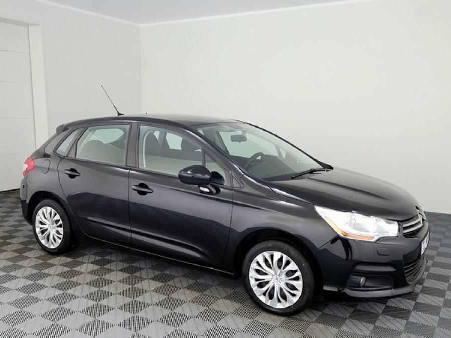 Melns Citroen C4 2012 Tallina, ar dzinēja tilpumu 1.40 L un nobraukumu 244 tūkst. km par 1699 €, foto 1 vietnē AUTOMOTO.COM.LV