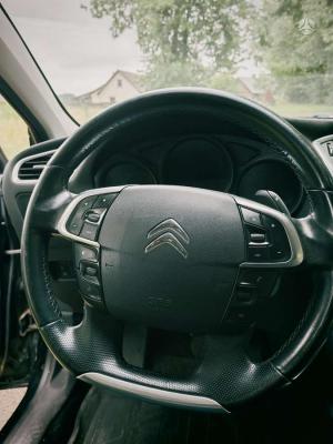 Melns Citroen C4 2012 Skaudvilė, ar dzinēja tilpumu 1.56 L un nobraukumu 258 tūkst. km par 3600 €, foto 18 vietnē AUTOMOTO.COM.LV