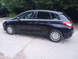 Black Citroen C4 2012 in Vilnius, with an engine capacity of 1.56 L and mileage of 260 thousand km for 1999 €, photo 11 on AUTOMOTO.COM.LV