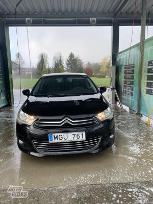 Black Citroen C4 2013 in Plunge, with an engine capacity of 1.60 L and mileage of 267 thousand km for 2550 €, photo  on AUTOMOTO.COM.LV