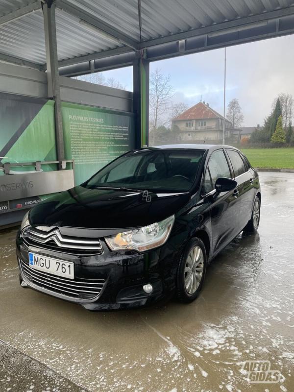 Black Citroen C4 2013 in Plunge, with an engine capacity of 1.60 L and mileage of 267 thousand km for 2550 €, photo 5 on AUTOMOTO.COM.LV
