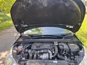Black Citroen C4 2013 in Riga, with an engine capacity of 1.60 L and mileage of 205 thousand km for 4999 €, photo 18 on AUTOMOTO.COM.LV