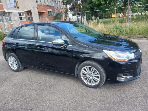 Black Citroen C4 2014 in Panevezys, with an engine capacity of 1.60 L and mileage of 181 thousand km for 3250 €, photo 6 on AUTOMOTO.COM.LV