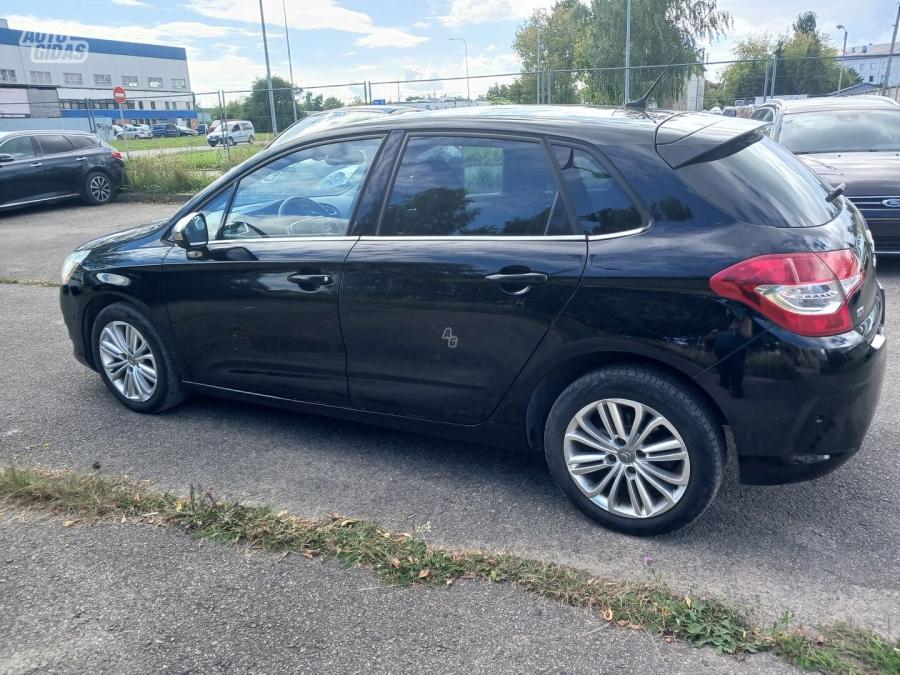 Black Citroen C4 2014 in Panevezys, with an engine capacity of 1.60 L and mileage of 181 thousand km for 3250 €, photo 12 on AUTOMOTO.COM.LV