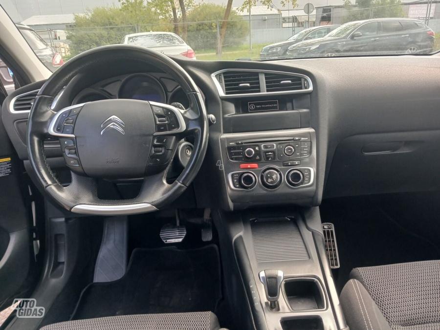 Black Citroen C4 2014 in Panevezys, with an engine capacity of 1.60 L and mileage of 181 thousand km for 3250 €, photo 16 on AUTOMOTO.COM.LV