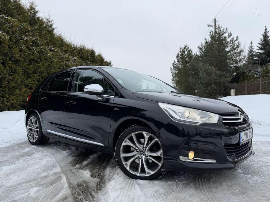 Melns Citroen C4 2015 Viļņa, ar dzinēja tilpumu 1.60 L un nobraukumu 170 tūkst. km par 4350 €, foto 2 vietnē AUTOMOTO.COM.LV