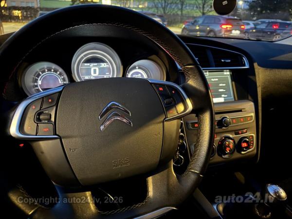 Melns Citroen C4 2015 Tartu, ar dzinēja tilpumu 1.20 L un nobraukumu 167 tūkst. km par 4900 €, foto 9 vietnē AUTOMOTO.COM.LV