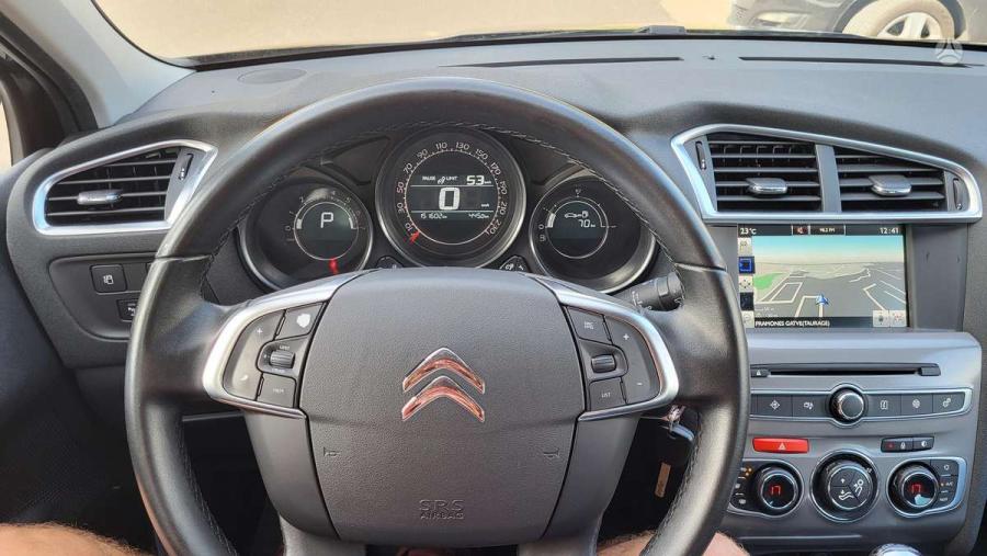 Black Citroen C4 2015 in Taurage, with an engine capacity of 1.20 L and mileage of 151 thousand km for 5400 €, photo 32 on AUTOMOTO.COM.LV