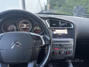 Black Citroen C4 2016 in Saue, with an engine capacity of 1.60 L and mileage of 282 thousand km for 5500 €, photo 11 on AUTOMOTO.COM.LV