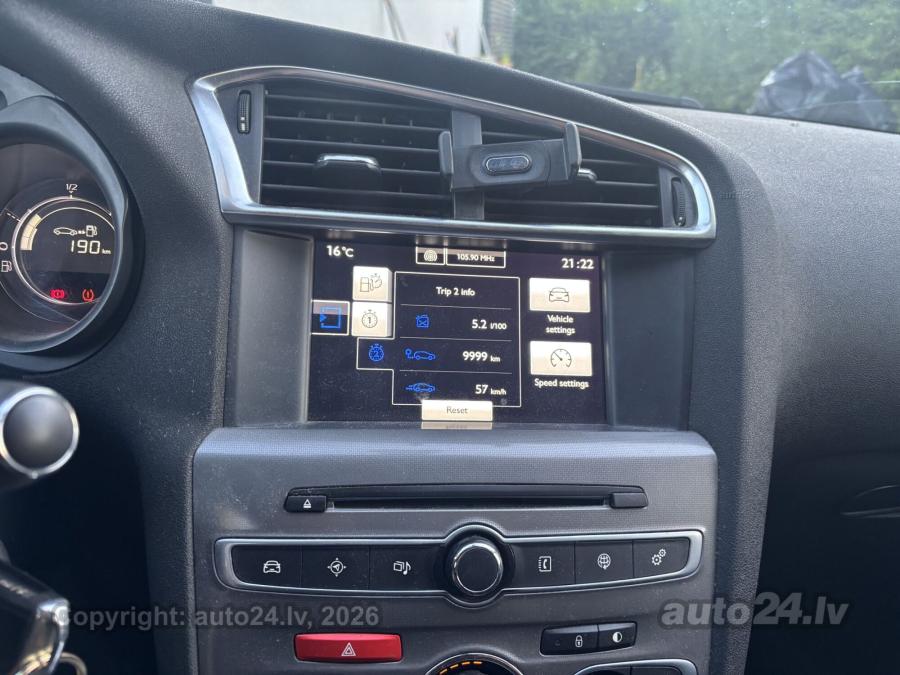 Black Citroen C4 2016 in Saue, with an engine capacity of 1.60 L and mileage of 282 thousand km for 5500 €, photo 13 on AUTOMOTO.COM.LV