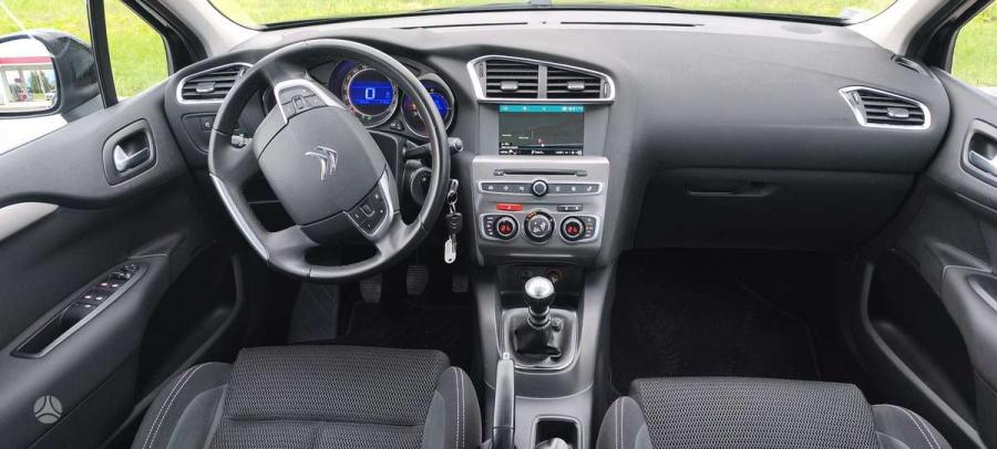 Melns Citroen C4 2017 Tauragė, ar dzinēja tilpumu 1.20 L un nobraukumu 117 tūkst. km par 4200 €, foto 6 vietnē AUTOMOTO.COM.LV
