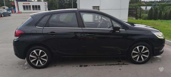 Melns Citroen C4 2017 Tauragė, ar dzinēja tilpumu 1.20 L un nobraukumu 117 tūkst. km par 4200 €, foto 8 vietnē AUTOMOTO.COM.LV