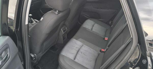 Melns Citroen C4 2017 Tauragė, ar dzinēja tilpumu 1.20 L un nobraukumu 117 tūkst. km par 4200 €, foto 10 vietnē AUTOMOTO.COM.LV