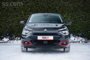 Черный Ситроен С4 2022 в Рига, объемом двигателя 0.00 л и пробегом 33 тыс. км за 17500 €, фото 3 на AUTOMOTO.COM.LV