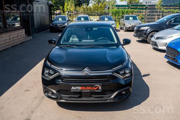 Black Citroen C4 2022 in Riga, with an engine capacity of 1.50 L and mileage of 0 thousand km for 13900 €, photo 4 on AUTOMOTO.COM.LV