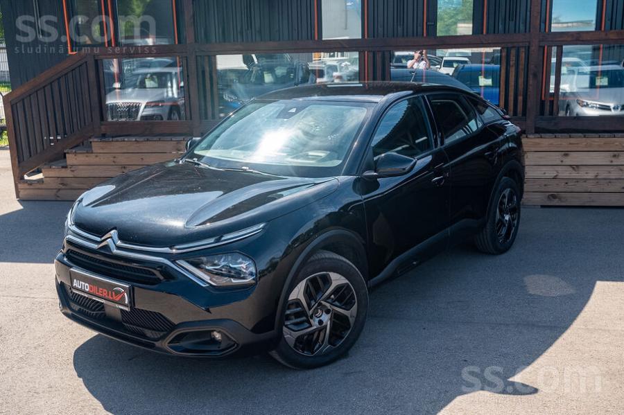 Black Citroen C4 2022 in Riga, with an engine capacity of 1.50 L and mileage of 0 thousand km for 13900 €, photo 10 on AUTOMOTO.COM.LV