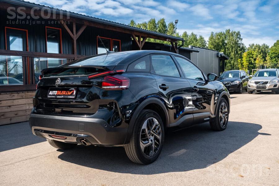 Black Citroen C4 2022 in Riga, with an engine capacity of 1.50 L and mileage of 0 thousand km for 13900 €, photo 16 on AUTOMOTO.COM.LV