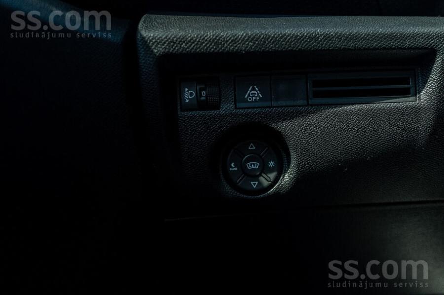 Black Citroen C4 2022 in Riga, with an engine capacity of 1.50 L and mileage of 0 thousand km for 13900 €, photo 26 on AUTOMOTO.COM.LV