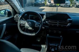 Black Citroen C4 2022 in Riga, with an engine capacity of 1.50 L and mileage of 0 thousand km for 13900 €, photo 33 on AUTOMOTO.COM.LV