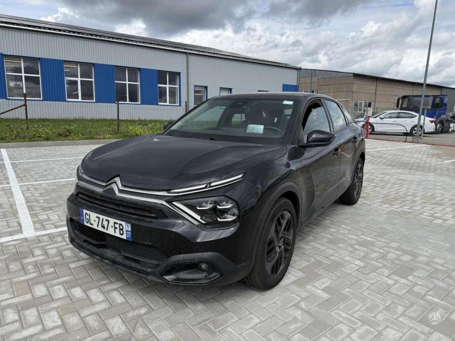 Melns Citroen C4 2022 Tauragė, ar dzinēja tilpumu 1.20 L un nobraukumu 97 tūkst. km par 12584 €, foto 5 vietnē AUTOMOTO.COM.LV