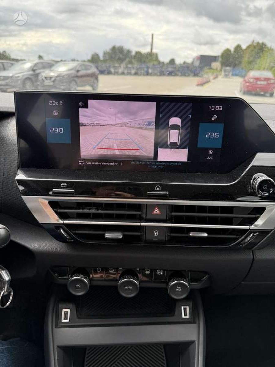 Melns Citroen C4 2022 Tauragė, ar dzinēja tilpumu 1.20 L un nobraukumu 97 tūkst. km par 12584 €, foto 24 vietnē AUTOMOTO.COM.LV